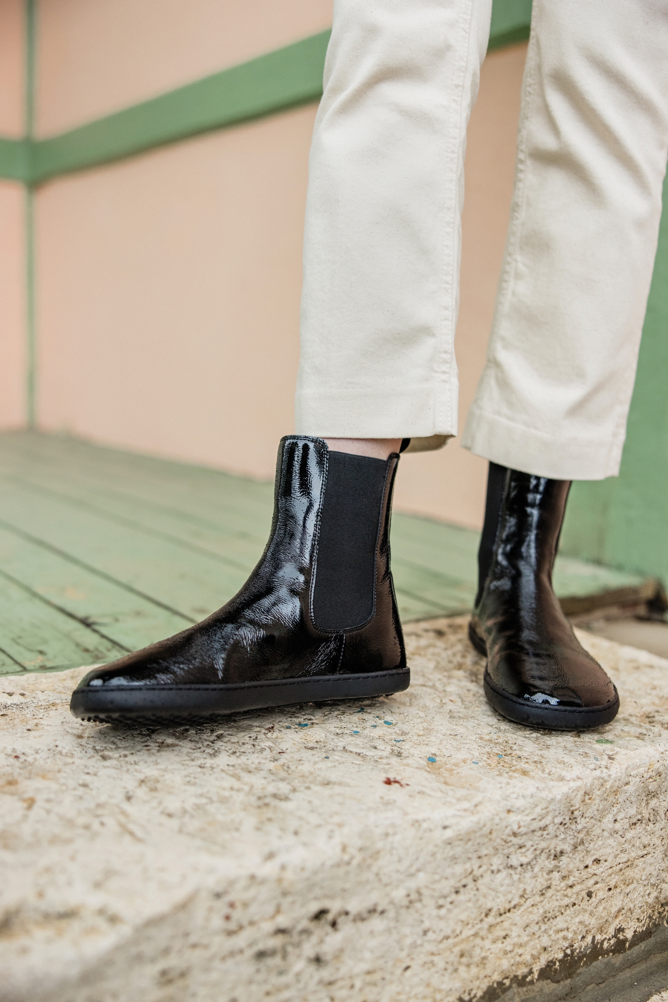 Barefoot Chelsea boots MAJESTY Black | SHAPEN barefoot